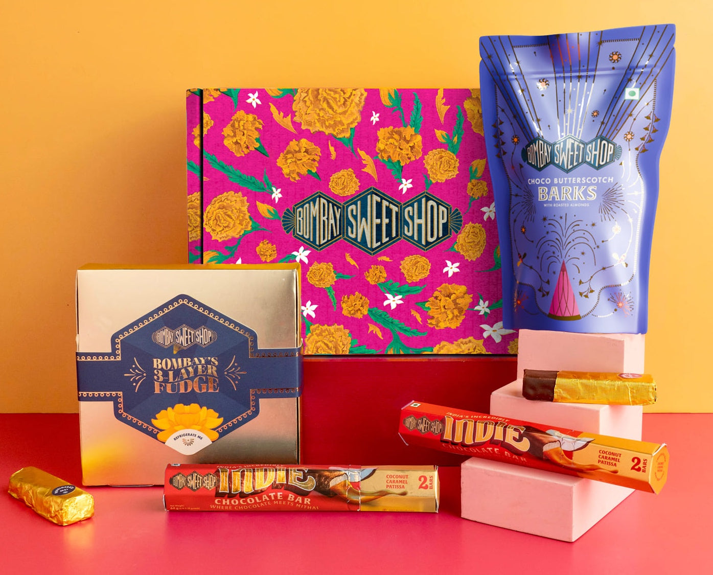 Send Food Gift Hampers Pan India | Best Chocolate and Namkeen Hamper ...